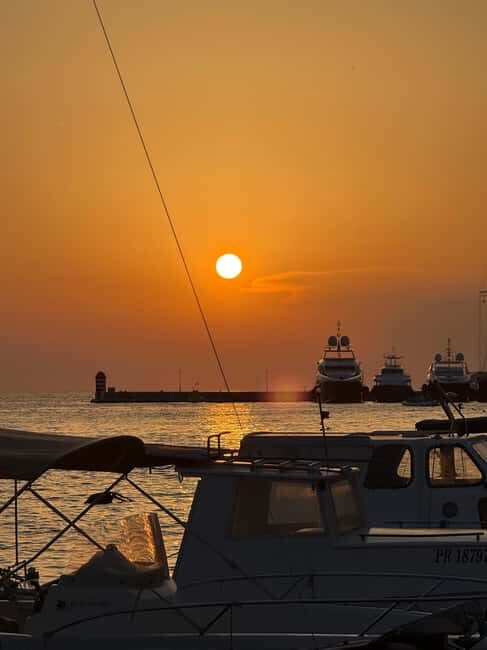 Zadar: Romantic Sunset Boat Tour with Champagne - Sunset and Scenic Highlights