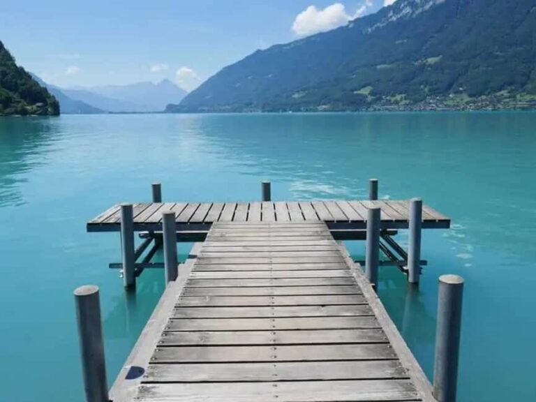 Zurich: Grindelwald, Lauterbrunnen & Interlaken Private Trip - Visiting Iseltwald: The Film Location of Crash Landing on You