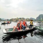 1 Day Luxury Day Tour in Hoa Lu, Tam Coc & Mua Cave - Visiting Hoa Lu: The Bastion of Vietnam’s Early Kings