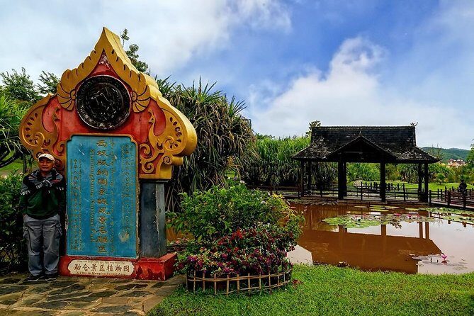 1 Day Xishuangbanna City Tour with Tropical Botanical Garden - What Makes This Tour Stand Out?