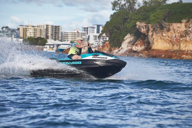 1-Hour Casino Royale Jet Skiing in Darwin - The Safety and Comfort Aspects