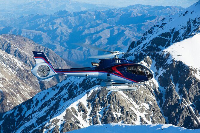 1-Hour Private Heli-Picnic Mountain top tour in Kaikoura - Wildlife and Scenic Spotting from the Air