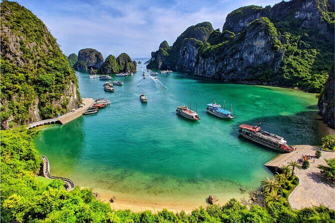 10 Days Southeast Asia Tour with Accommodation - FAQs