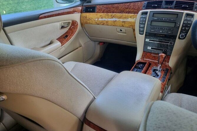 100% CFC APPROVED -Shared Shuttle Transfer - Hotel to Nadi Airport - Who Should Consider This Service?