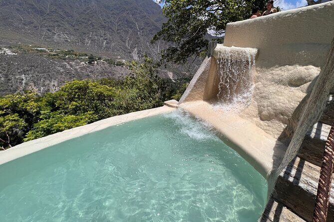 100% private tour to hotsprings Tolantongo from Mexico city - Authentic Traveler Experiences