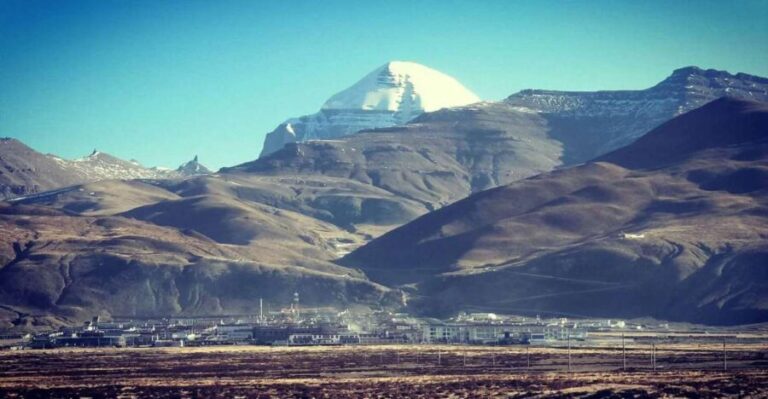 15 Days Mt.Everest & Mt.Kailash Kora Pilgrimage Group Tour - Lhasa’s Cultural Highlights: Monasteries and Markets