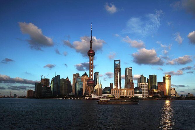 18-Day Classic China Tour: Xi'an-Chengdu-Zhangjiajie-Shanghai - Who Will Love This Tour?