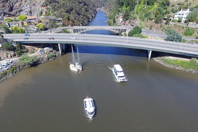 2.50 hour Afternoon Discovery Cruise including Cataract Gorge departing at 3 pm - The Experience of the Included Tastings and Snacks