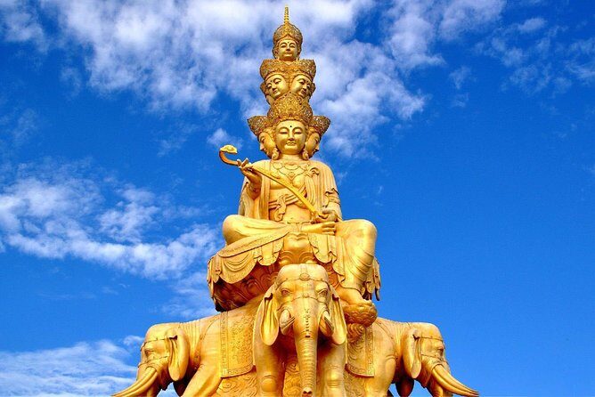 2-Day All Inclusive Leshan Giant Buddha and Emei Mountain Tour - Exploring Mount Emei and the Golden Summit