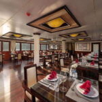 2-Day Bai Tu Long Bay Cruise with Activities - Detailed Breakdown of the Itinerary