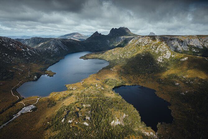 2 day Cradle Mountain and Wineglass Bay - Day 1: From Hobart to Cradle Mountain & Sheffield