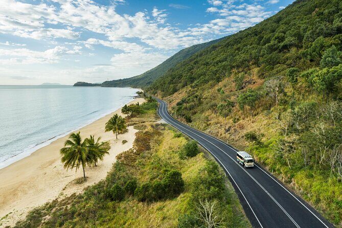 2 Day Great Barrier Reef, Daintree Rainforest & Cape Tribulation - Transportation & Group Size