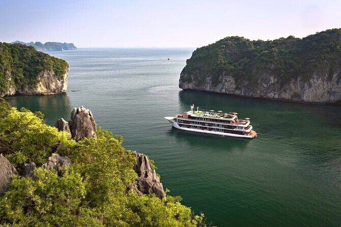 2 Days Era Cruise in Halong Bay and Lan Ha Bay from Hanoi - Deep Dive into the Itinerary