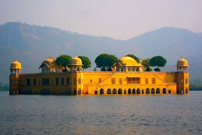2 Days Golden Triangle Tour to Agra and Jaipur From Delhi - The Highlights: What Makes This Tour Stand Out
