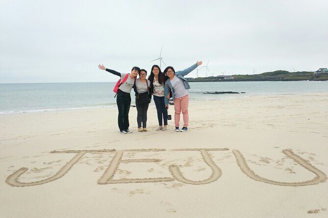 2 Days Jeju Island Private Taxi Tour (East/West of Jeju Island ) - The Itinerary Breakdown: What You’ll See and Experience