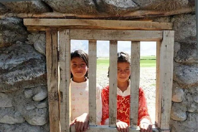 2 Days Tashkurgan Private Tour from Kashgar with Accommodation - What the Tour Includes and What It Doesn’t