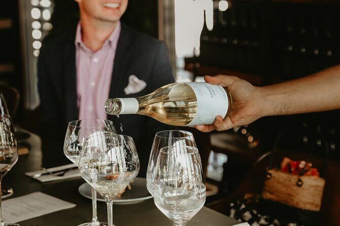 2 People - Premium Wine Tasting Experience and 2-Course Lunch - Practical Tips for Travelers