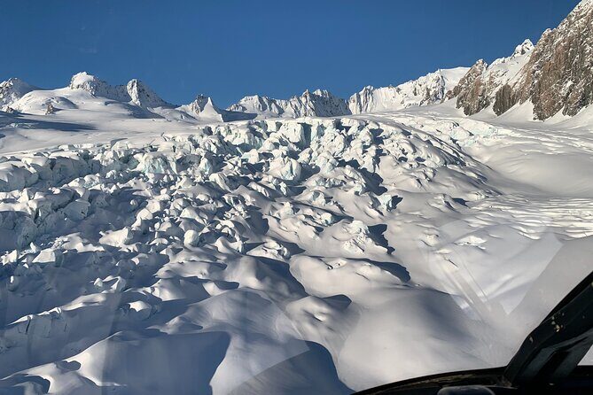 20 Minute Twin Glacier Overflight in Fox and Franz Josef Glaciers - What to Expect and Consider