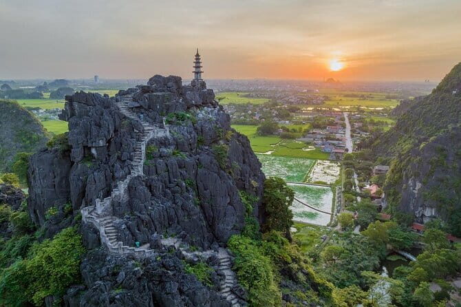 2D1N Exclusive Luxury Tour to Ninh Binh and Halong - Value for Money: Is $389 Worth It?