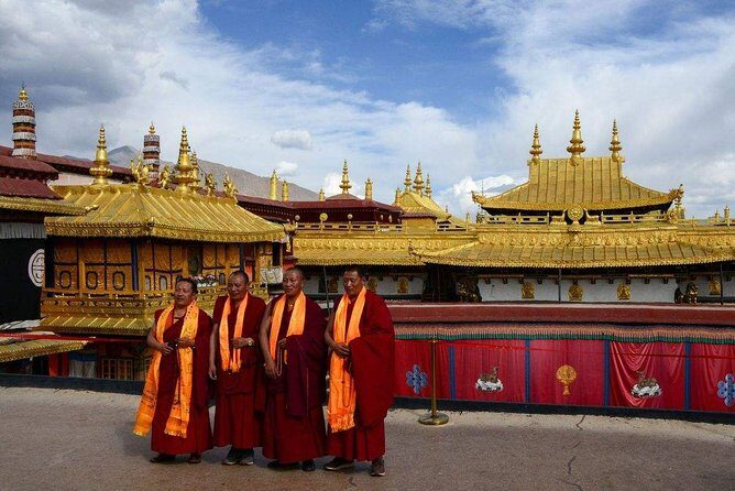 3-Day Best Tibet Tour from Chengdu by Air:Lhasa, Yamdrok Lake and Khampa La Pass - Introduction: Why Consider This Tibet Tour?
