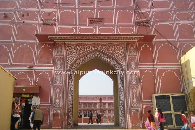 3 Day Golden tour with Transport and Guide. - Daily Breakdown & Highlights