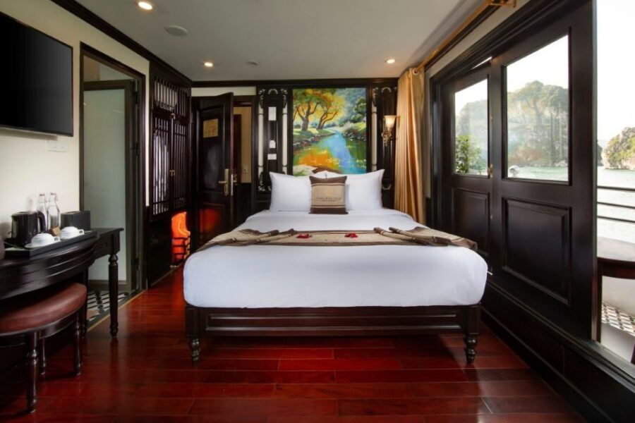 3 Day Hanoi - Ninh Binh - Halong Bay 5 Star Cruise & Balcony - Starting from Hanoi: An Energetic Kickoff