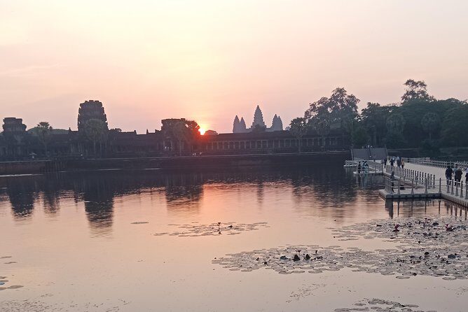 3 Days Private Angkor Tours & Floating Village From Dawn To Dusk - Day 2: More Hidden Treasures & Unique Temples