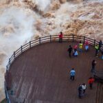 3-Days Private Lijiang Tour:Old towns,Snow mountain,Tiger Leaping Gorge and Show - The Majestic Jade Dragon Snow Mountain