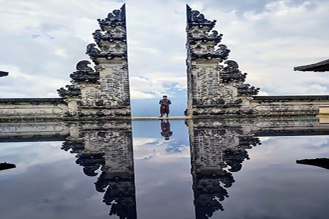 3 Days Private Tour-Tanah Lot Temple-Lempuyang The Gate Of Heaven - Day 3: Ubud Arts, Rice Fields, and Temple Rituals
