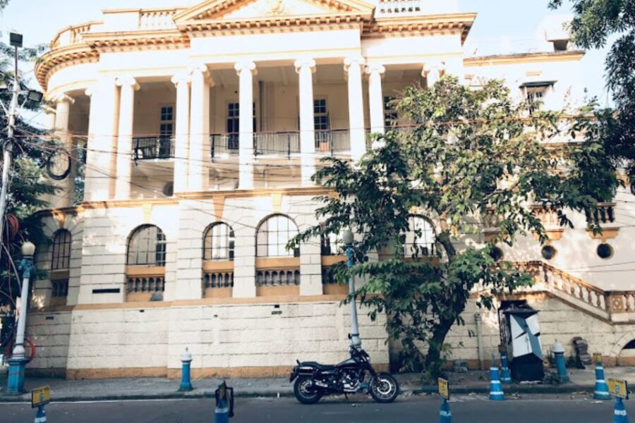 3-hour Kolkata Heritage Walking tour with a local guide - What to Expect from Your Guided Walk