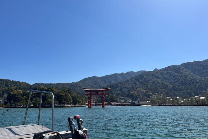 3 Hour Nanaura Tour around Miyajima with Lunch Box - Returning to Miyajima’s Shores and Sacred Sites
