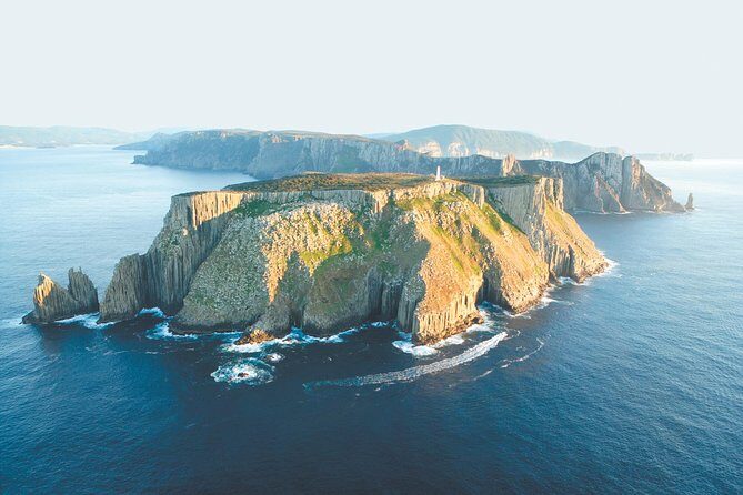 3-Hour Tasman Peninsula Wilderness Cruise from Port Arthur - The Guides and Their Impact