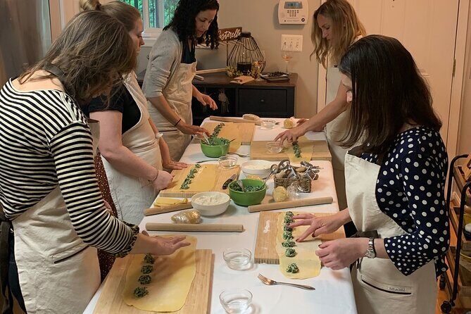 3 Hours Pasta Making with an Italian Guide in Alexandria - An Introduction to the Pasta-Making Class in Alexandria