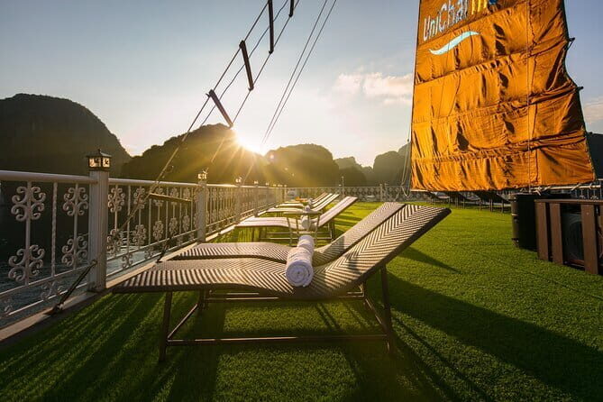 3Day Kayak & Trek to Ha Long Bay and Tamcoc (the 2nd day private) - Who Is This Tour Best Suited For?