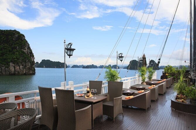 3Days Terra Cruise Halong Bay from Hanoi - Day 2: Exploring Lan Ha Bay and Beyond