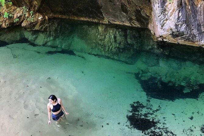 4-Hour Jungle Hike and Waterfall Swim - Learning and Authentic Encounters