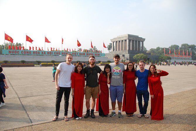 4-hour Motorbike Tour to City Sights & Train Street - Additional Inclusions and Practical Details