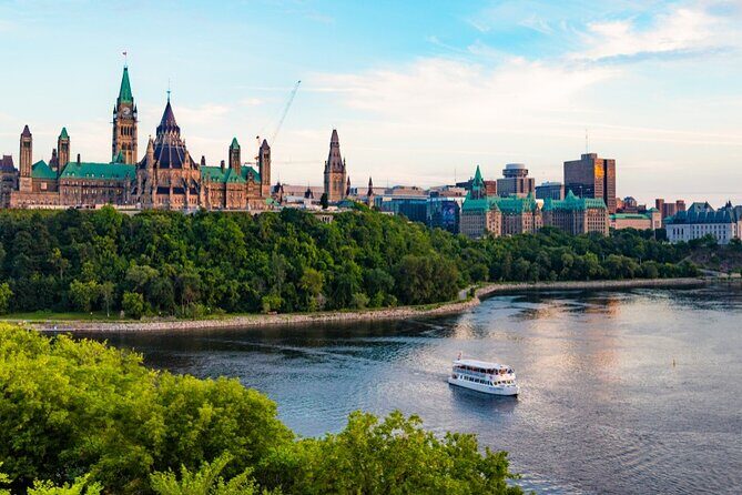 4-Hour Private Tour of Ottawa - A Detailed Look at What You Can Expect
