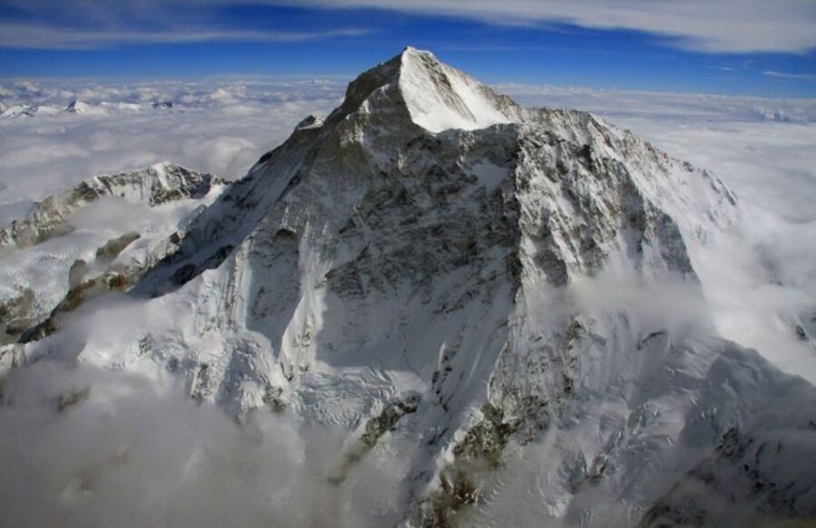 45-Minute Mount Everest Flight Tour from Kathmandu - Who Should Consider This Tour?
