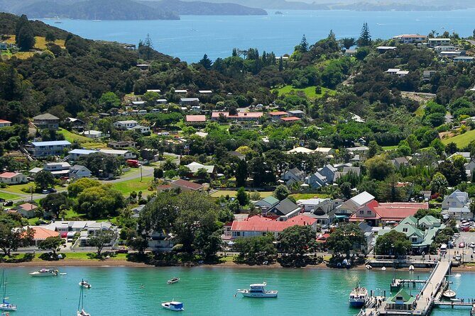 5-Day Bay of Islands, Auckland, Hobbiton, Rotorua & Waitomo Tour - What Travelers Say