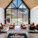 5 Day Rockies Mountains and Glaciers Tour, Icefield Parkway Hotel - Who Should Consider This Tour?
