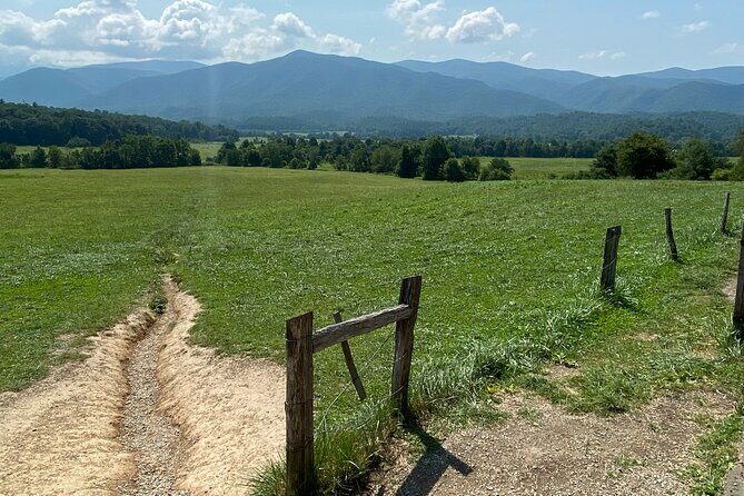 5 Hour Tour of the Mountain Heritage of Cades Cove - Is This Tour Worth the Price?