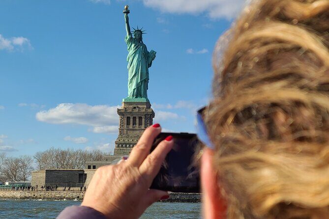 60-Minute Statue of Liberty Sightseeing Cruise - What to Expect During the Tour