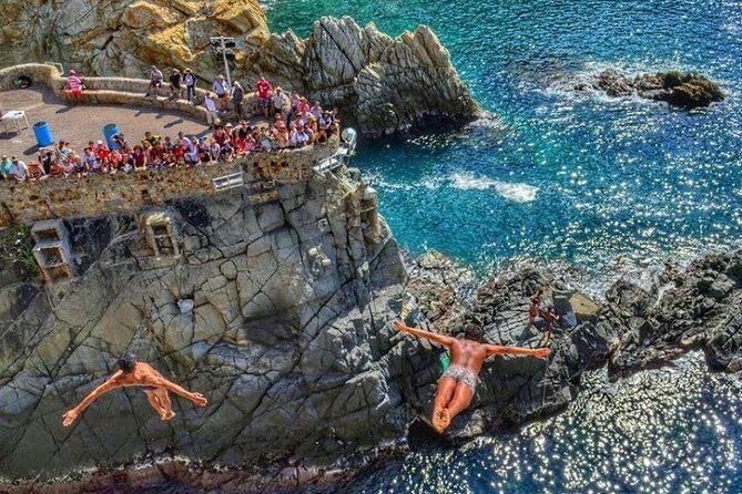 6Hr Cruisers or Hotels High Diver Peace Chapel BabyTurtleRelease - Value and Practicalities