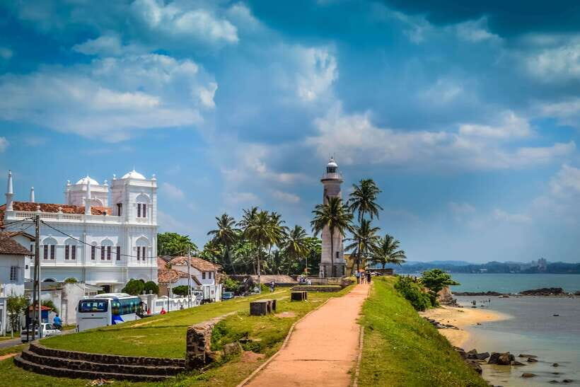 7 night 8 days Tour in Srilanka - Exploring Ancient Cities: Polonnaruwa and Beyond
