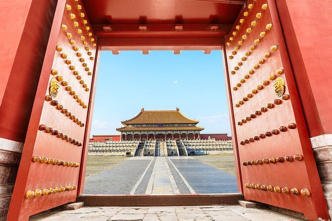 8-Day All-inclusive Private Tour to Beijing, Xi'an and Shanghai - Beijing’s Royal Summer Retreat and Moving North
