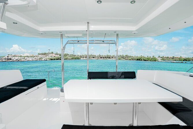 8-Hour Private 40' Cat 2 Stop to Cozumel, Food, Drinks & Snorkel - The Value of the Experience: What You Get