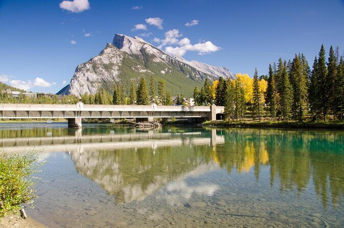 8 Hour Private Tour in Lake Louise, Banff and Moraine Lake - What Past Travelers Say