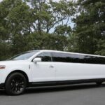 8 Passengers Transfer from or to Montreal Airport YUL to Montreal City Center - Key Points