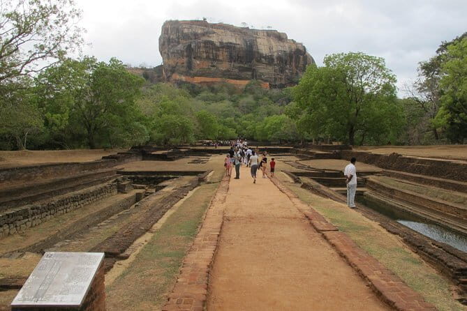 9N/10D Srilanka Highlights From Colombo - How the Tour Supports You as a Traveller